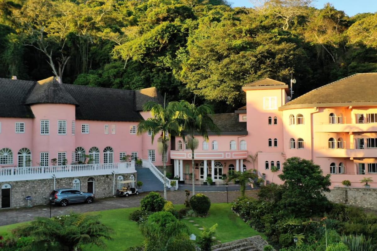 Leopard Rock Hotel | Case Study | Poster POS